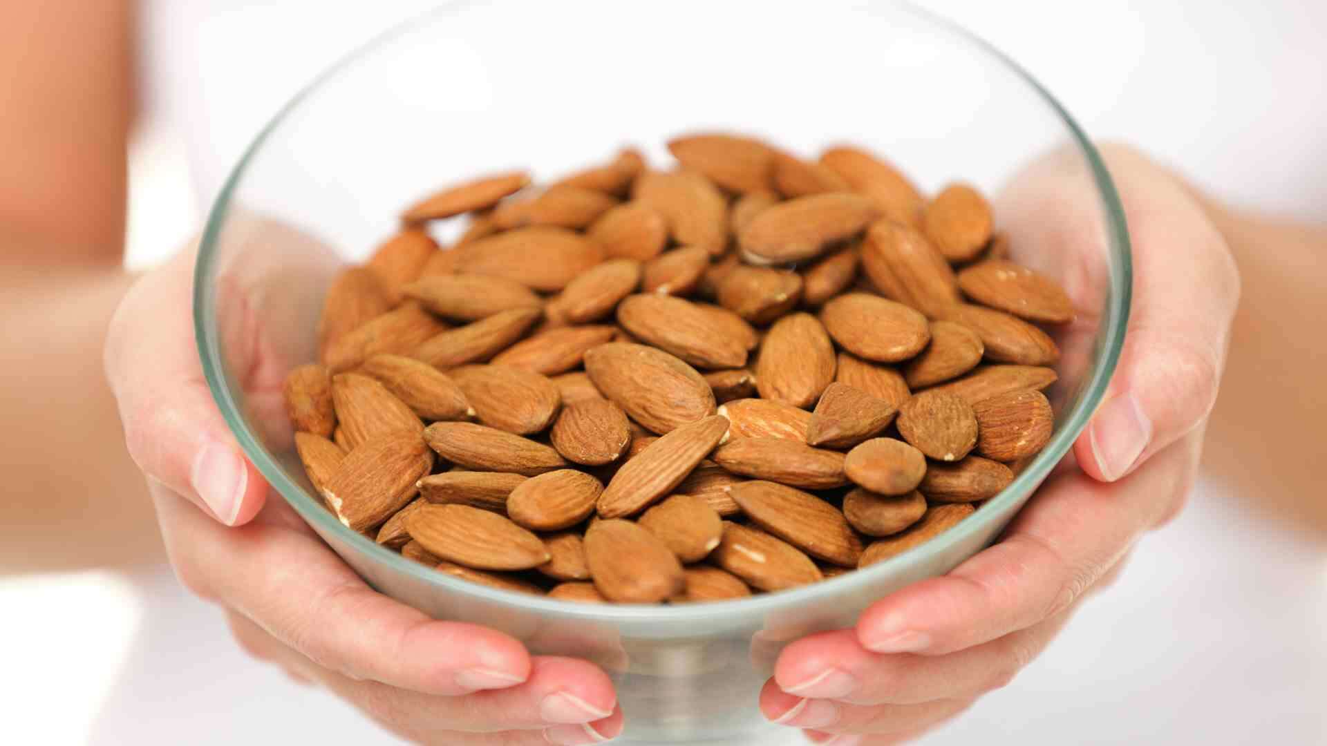 Raw Organic Almonds: The Nutritional Powerhouse You Need - Impact Foods ...